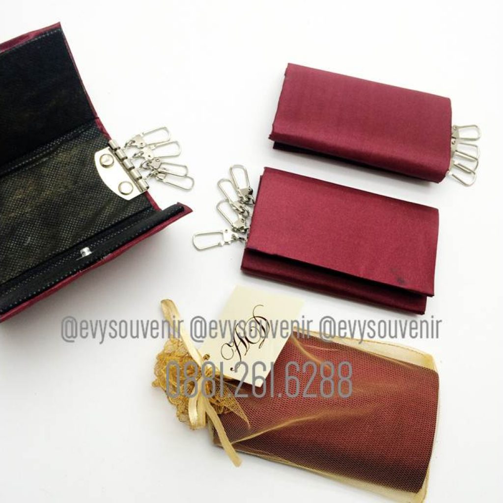 souvenir dompet stnk felly – Evy Souvenir
