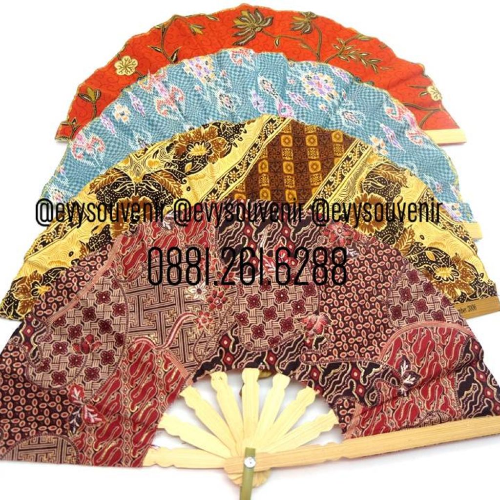Souvenir kipas batik tanggung – Evy Souvenir