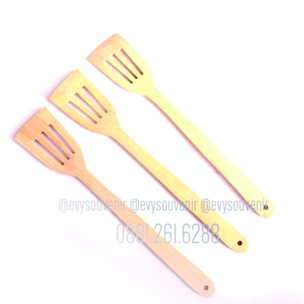 Souvenir solet besar lubang putih – Evy Souvenir