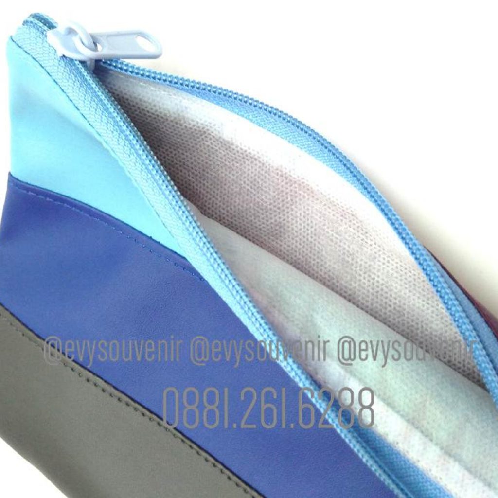 Souvenir Pouch Sugus – Evy Souvenir