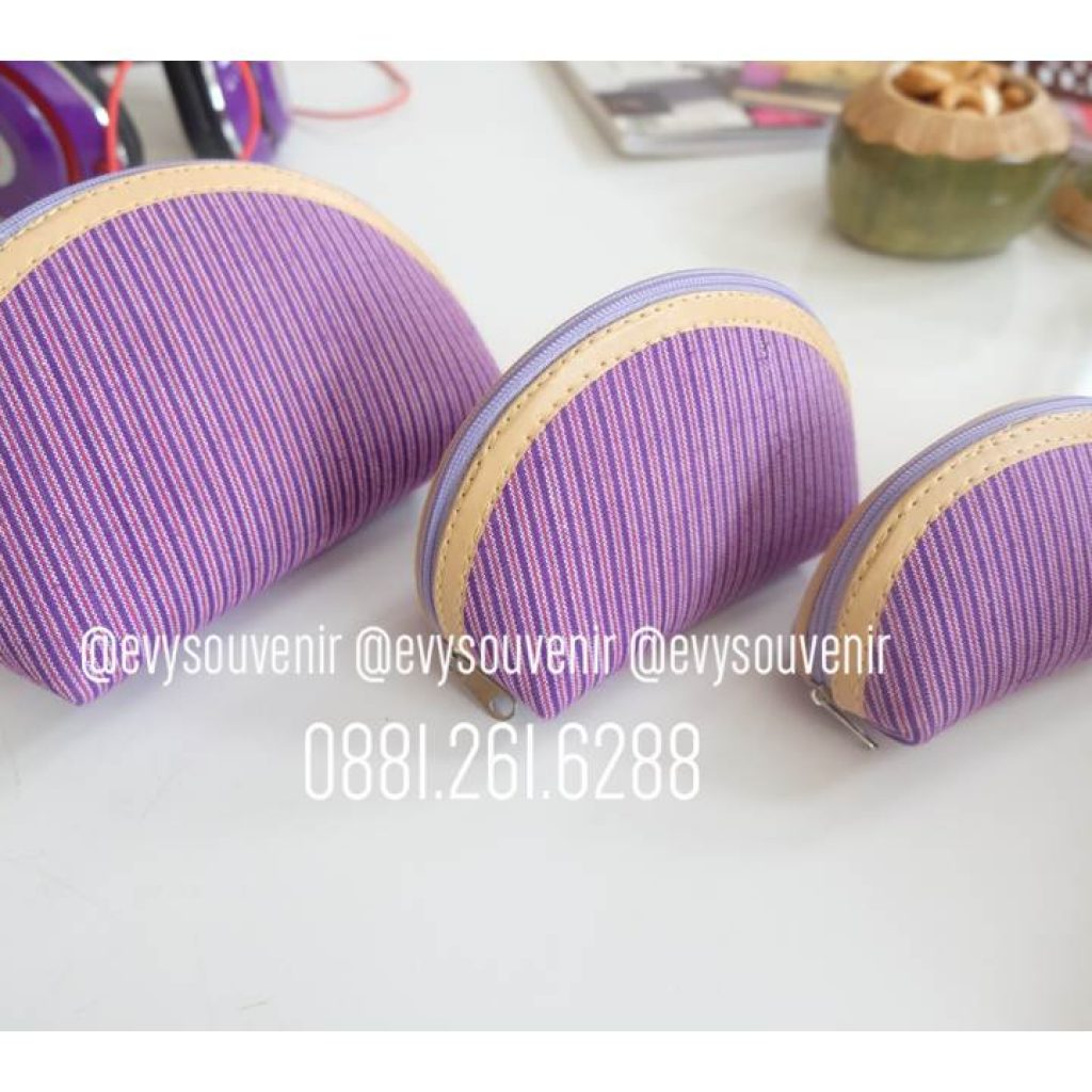 souvenir dompet yamomi lurik (set) – Evy Souvenir
