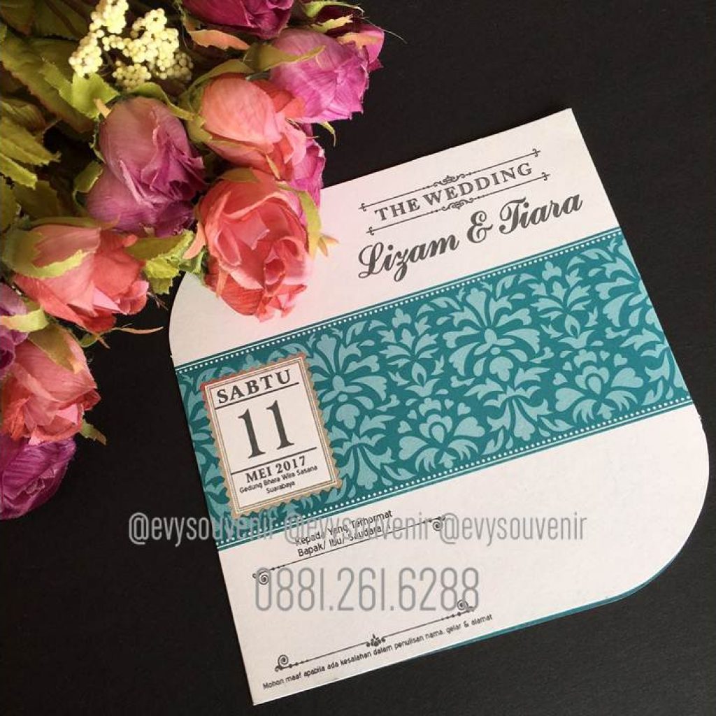 Undangan Shabby Marun (softcover) – Evy Souvenir