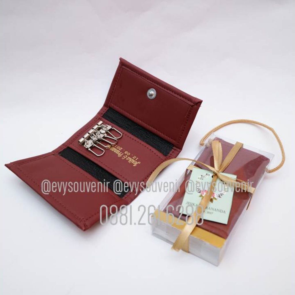 Souvenir Dompet STNK Vinyl – Evy Souvenir