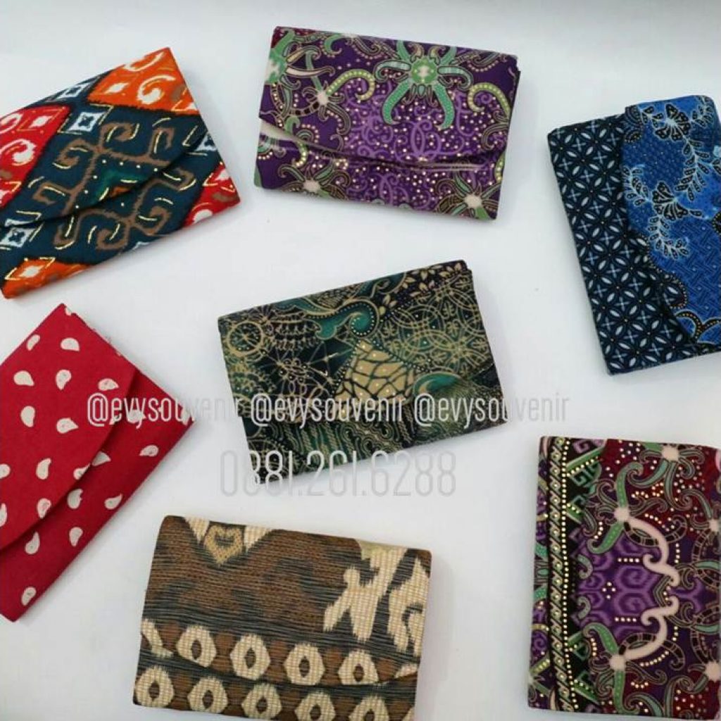 Souvenir Dompet Batik Kecil – Evy Souvenir